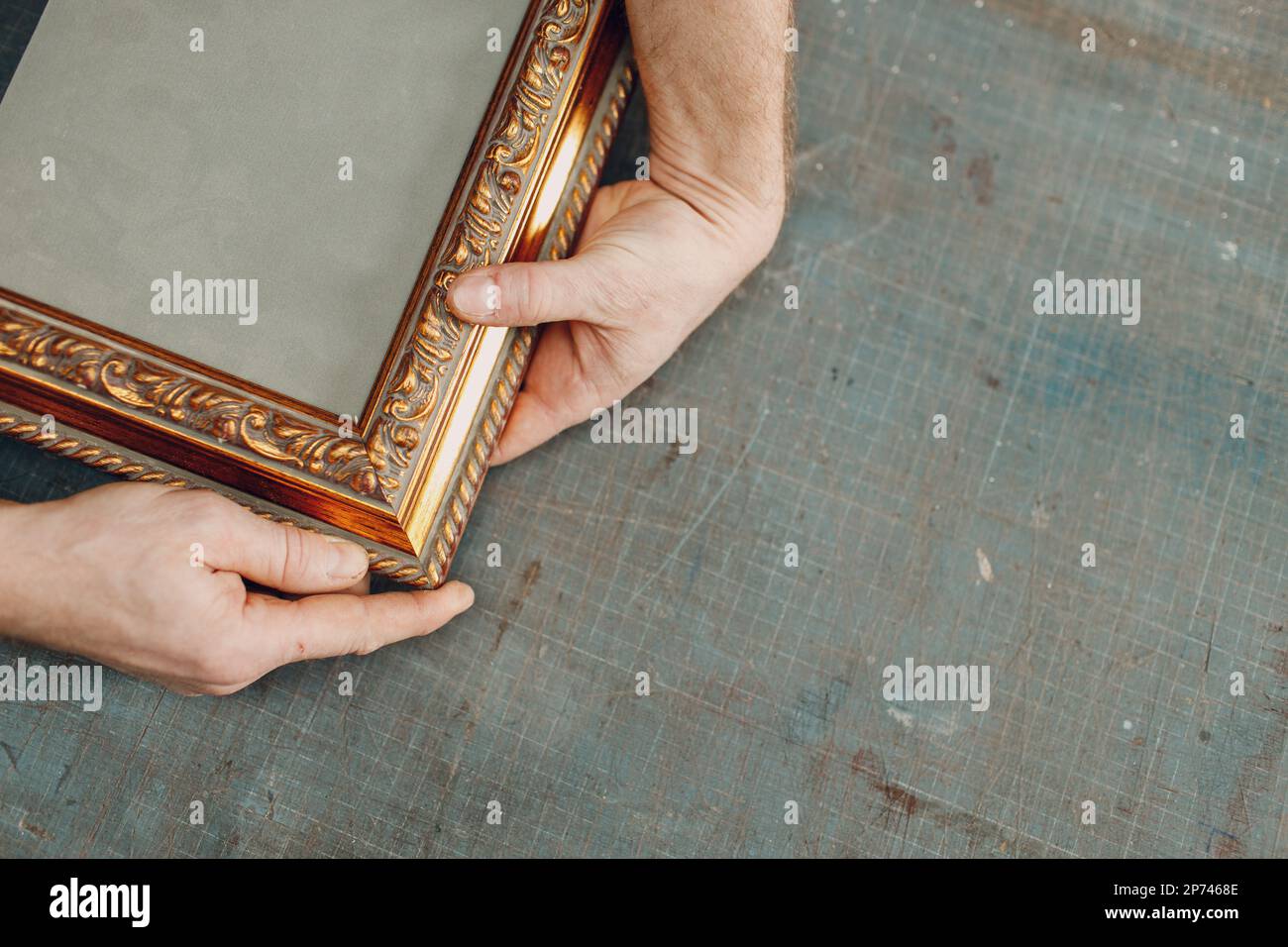 Framing Workshop. Making assembly stapler brackets baguette handmade ...