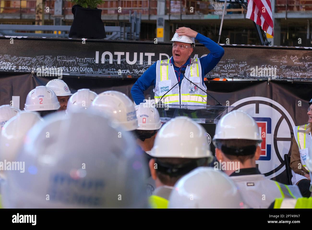Los Angeles, United States. 07th Mar, 2023. Los Angeles Clippers owner ...