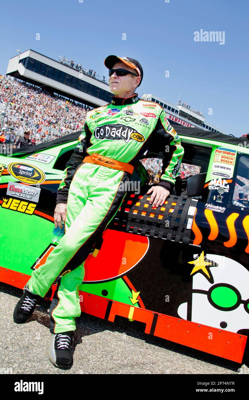 LOUDON, NH - JUL 17, 2011: Mark Martin (5) before the start of the ...