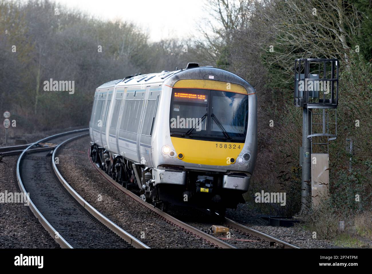 Chiltern Railways class 168 diesel train approaching Hatton station ...
