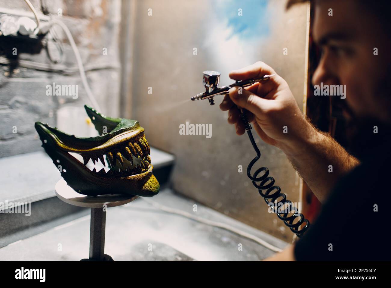 Master create mask based on plaster cast. Gypsum mold and plastic mask ...