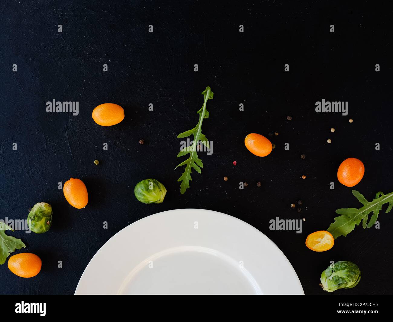 negative space plate restaurant crockery Stock Photo - Alamy