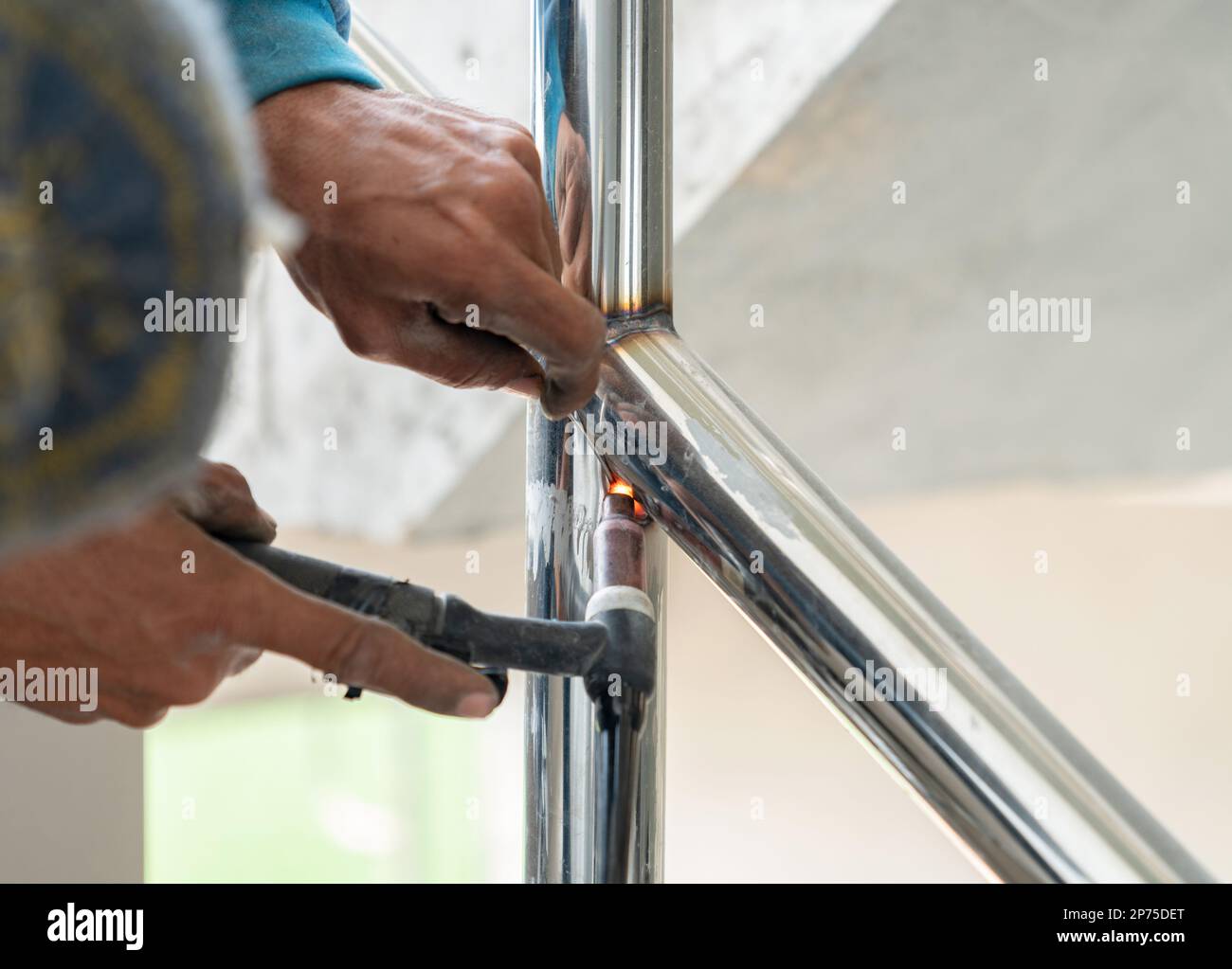 Welding rail hi-res stock photography and images - Alamy