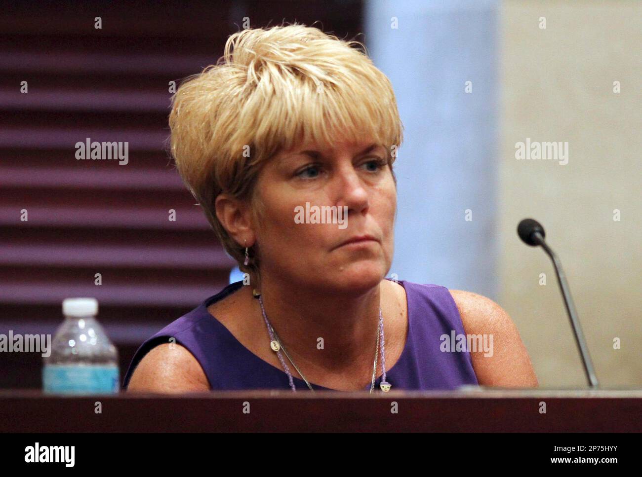 Cindy Anthony testifies during her daughter Casey's murder trial at the ...