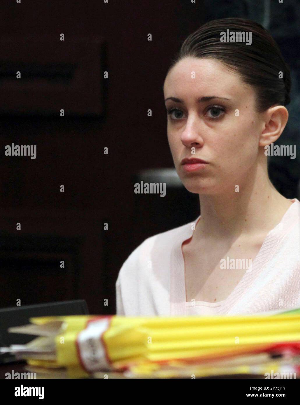 Casey Anthony watches as her mother, Cindy, testifies during her murder ...