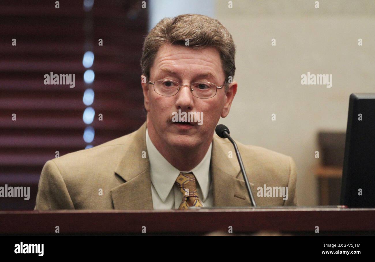 Dr. Michael Sigman testifies about air samples during the Casey Anthony ...