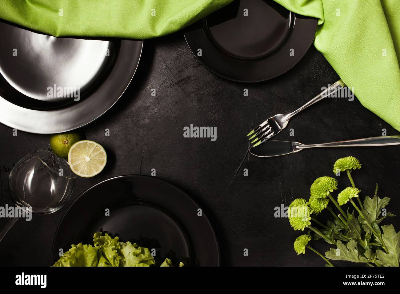 fancy restaurant table setting creative style Stock Photo - Alamy fancy restaurant table setting creative style Stock Photo - Alamy