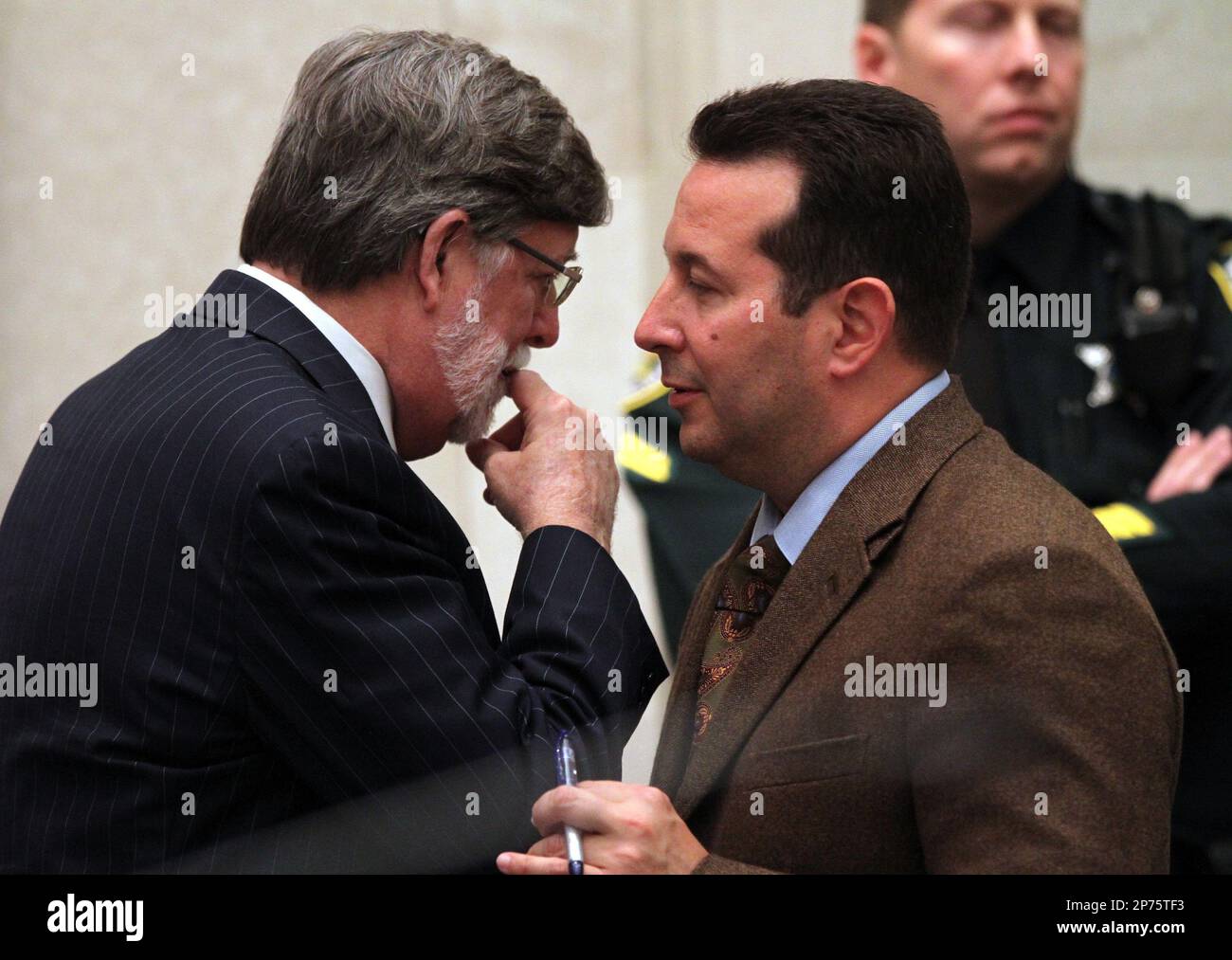 Casey Anthony's defense counsel, Cheney Mason, left, and Jose Baez ...