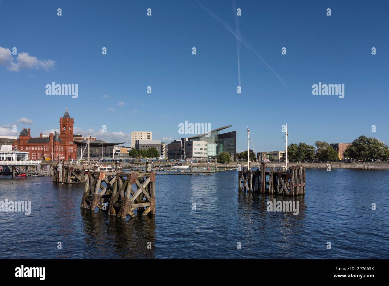 Grade i listed building cardiff hi-res stock photography and images - Alamy
