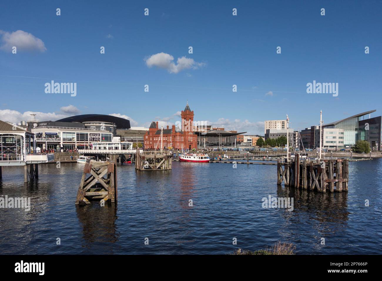 Grade i listed building cardiff hi-res stock photography and images - Alamy