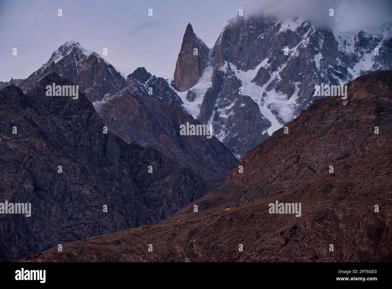 Bublimoting a 1000m Sheer pinnacle of black granite stands in the Ultar ...