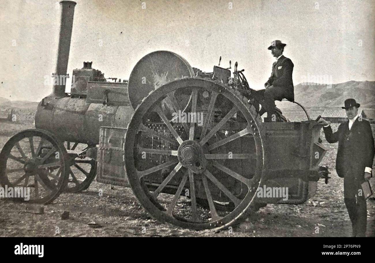 Steam tractor, Columbus, 1890s Stock Photo - Alamy