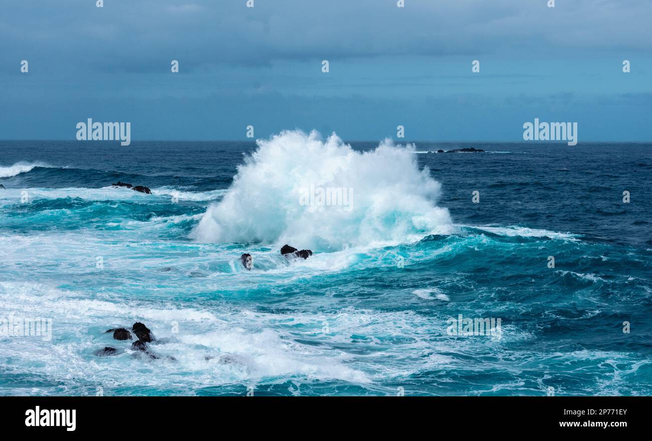 Amazing turquoise waters rocks beach hi-res stock photography and ...