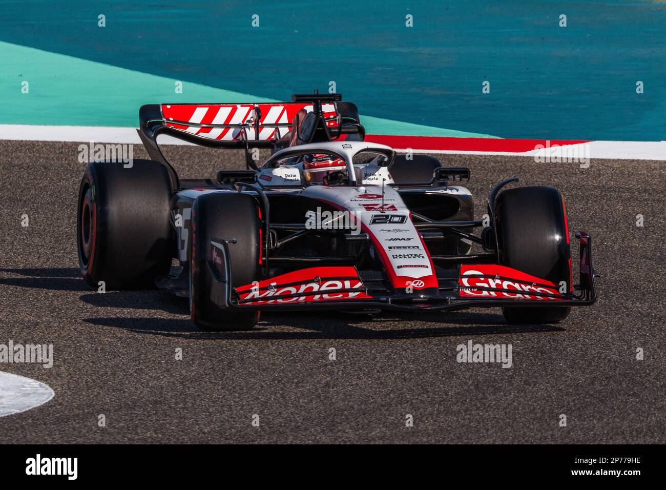 Bahrain f1 grand prix circuit hi-res stock photography and images - Alamy