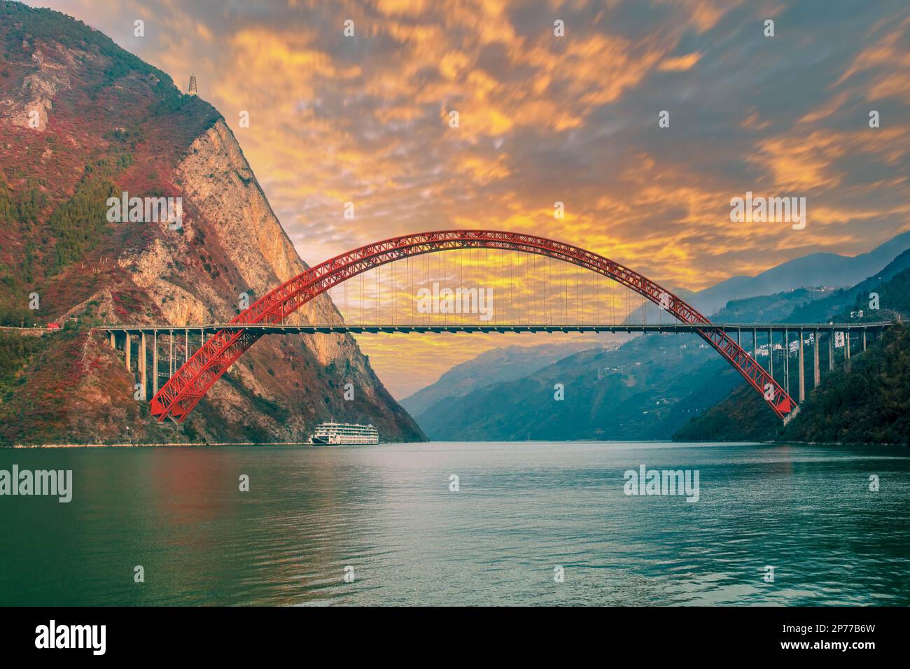Chongqing Yangtze river three gorges nature reserve - wu gorge scenery ...