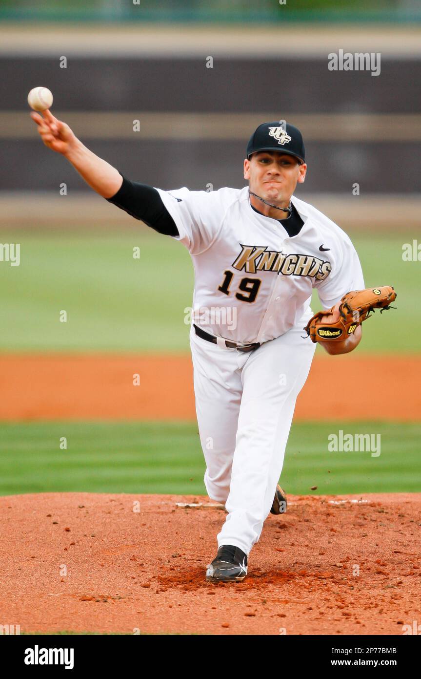 April 20, 2011: UCF starting right hand pitcher Chase Bradford (19 ...