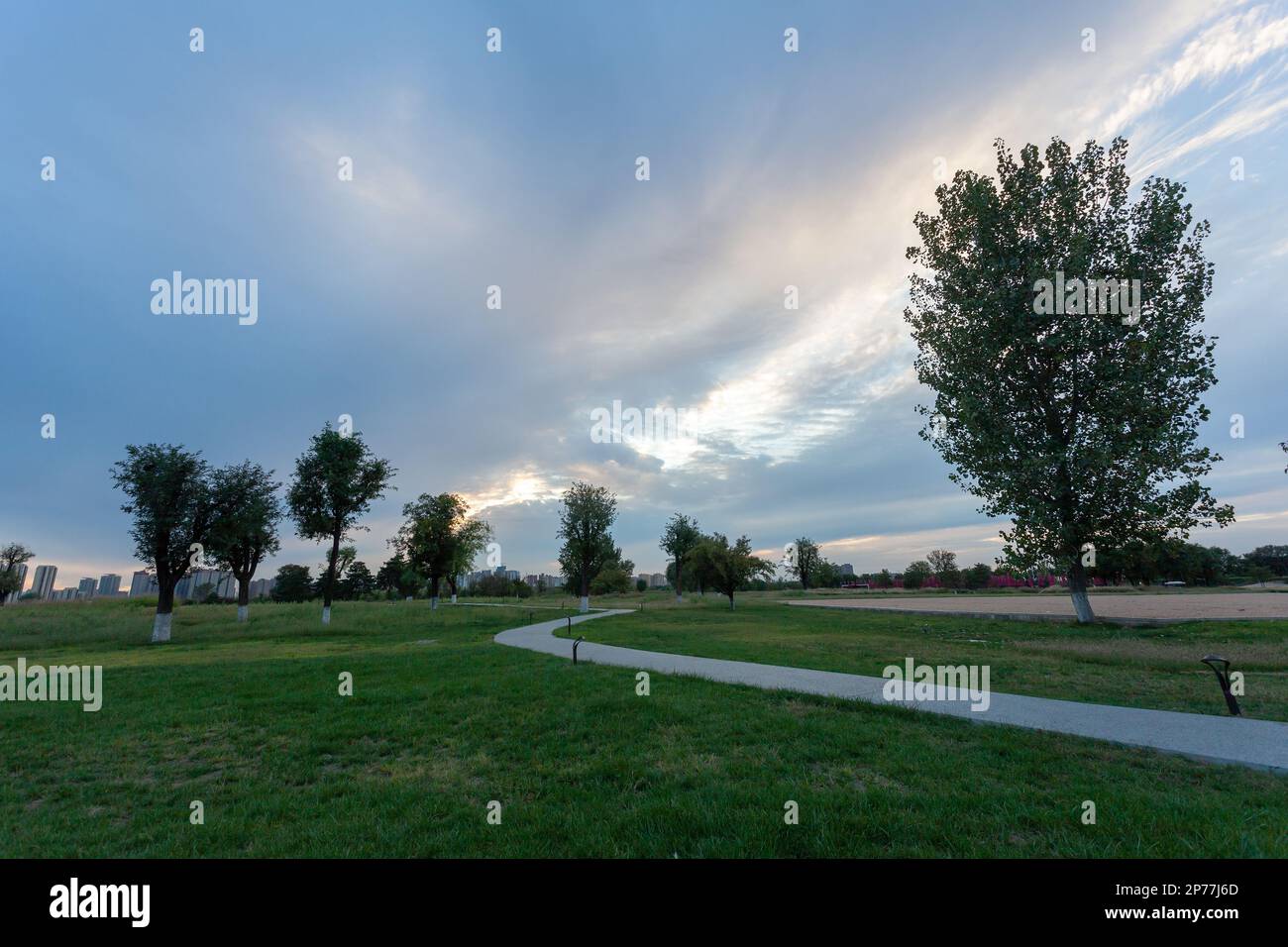 Xi 'an han chang 'an weiyang palace ruins park scenery Stock Photo - Alamy