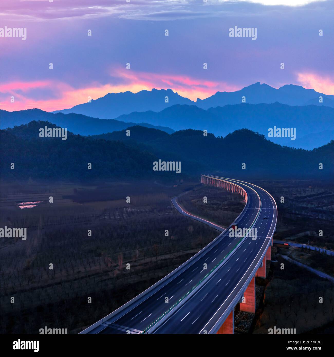 Extension of roads hi-res stock photography and images - Alamy