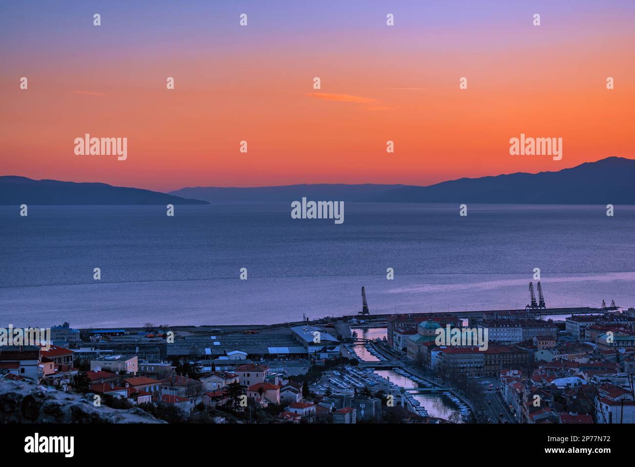 CROATIA : SUNSET OVER RIJEKA Stock Photo - Alamy