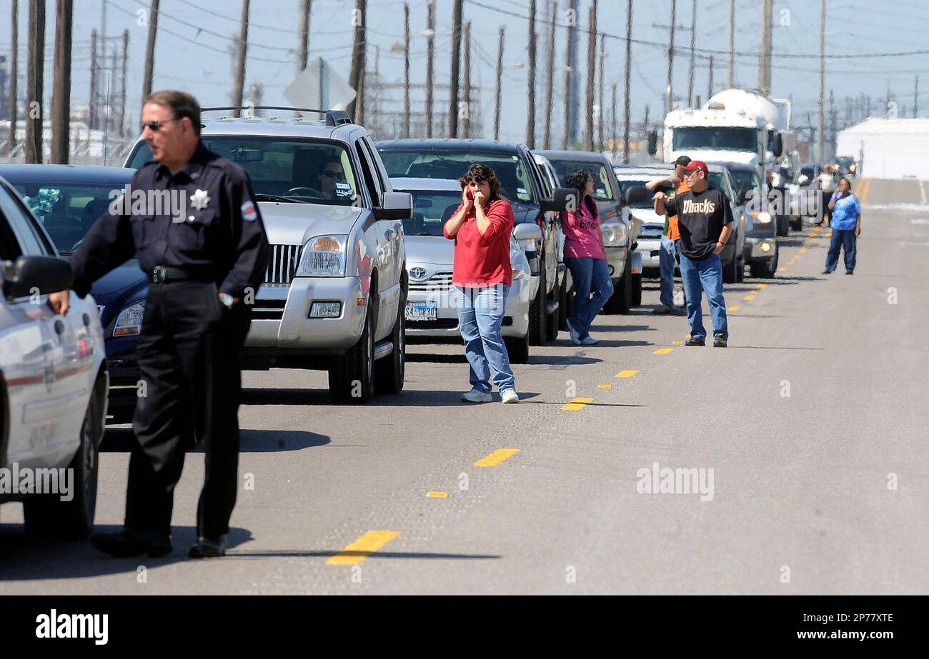 Drivers wait as the Intracoastal Bridge was closed due an explosion at ...