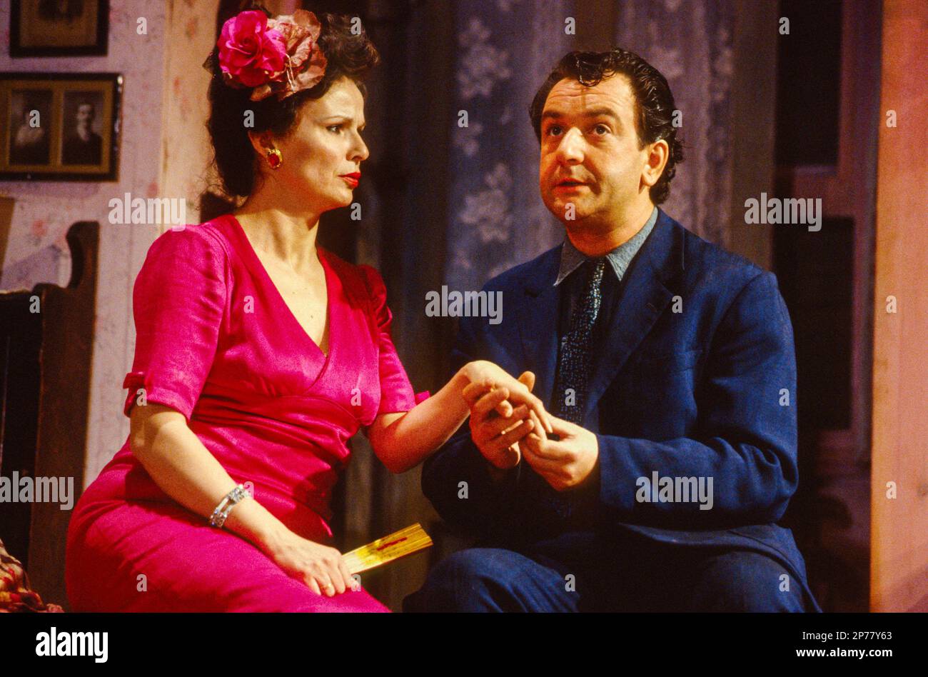 Julie Walters (Serafina Delle Rose), Ken Stott (Alvaro Mangiacavallo ...