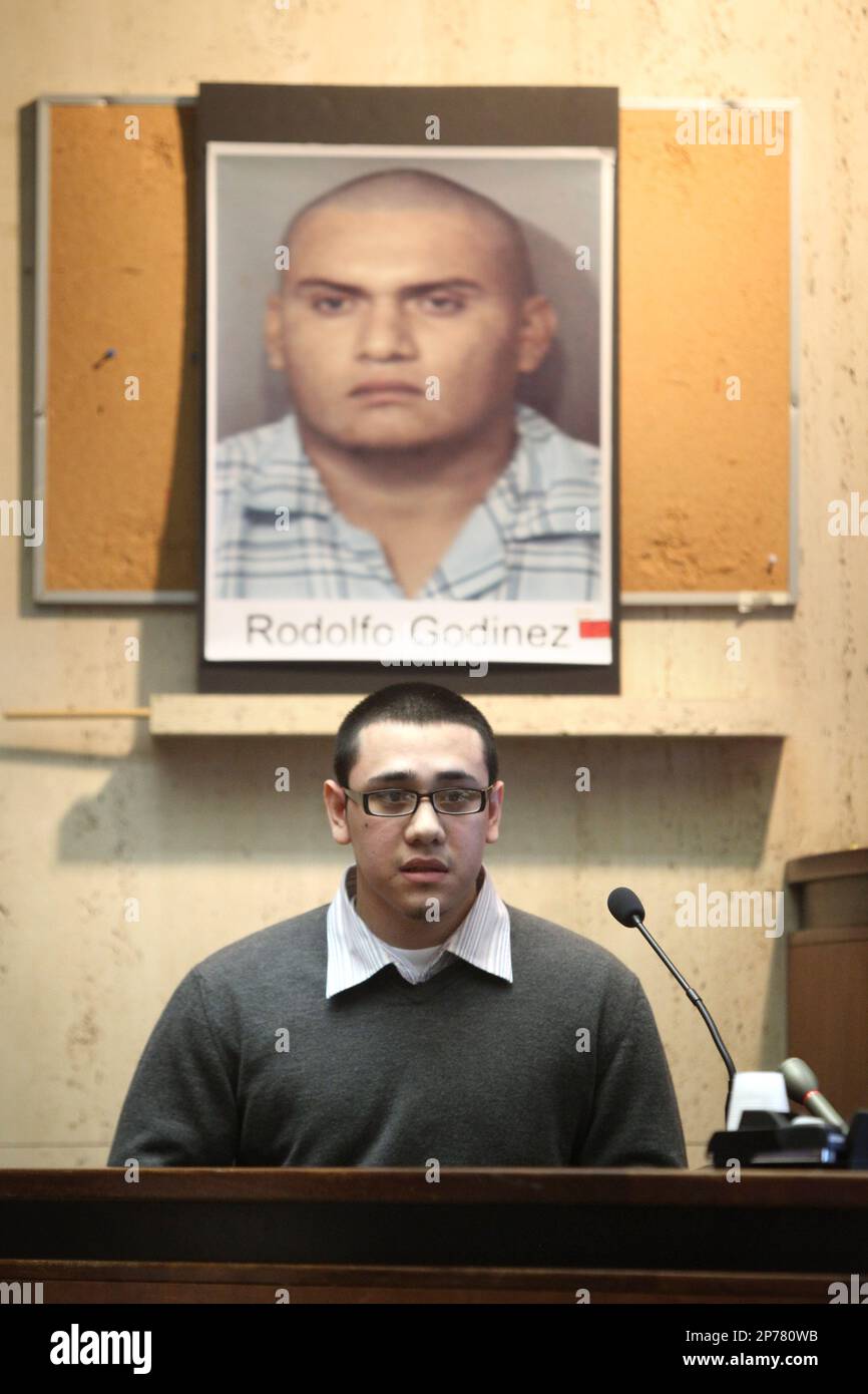 Alexander Alfaro testifies during his trial at the Essex County ...