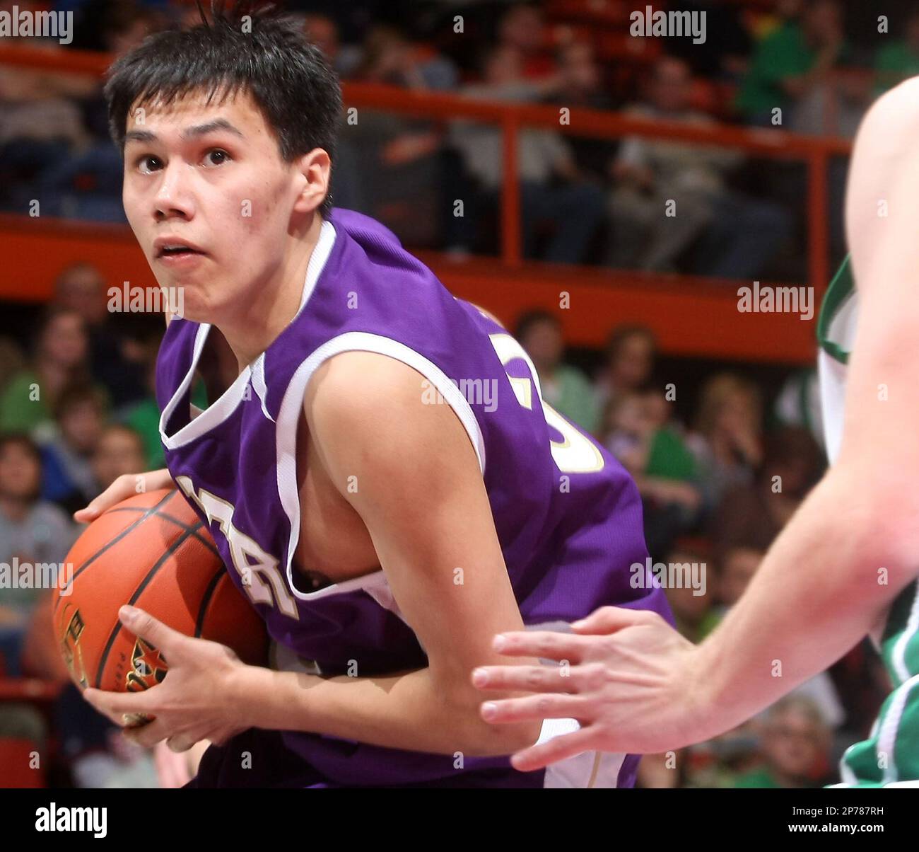 Winner's Jake Long Crow (33) looks for the basket during the first half ...