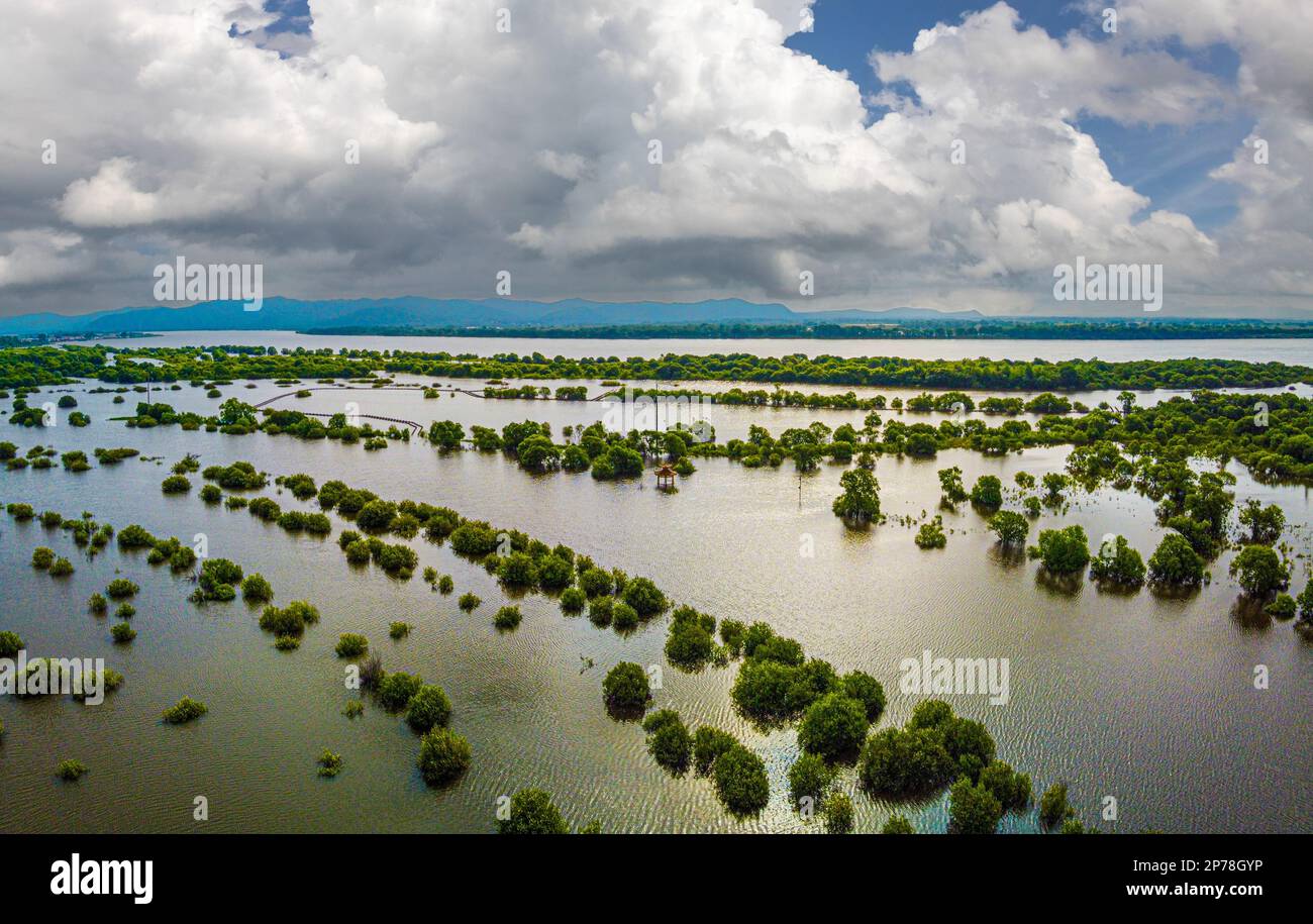 Ussuri river hi-res stock photography and images - Alamy