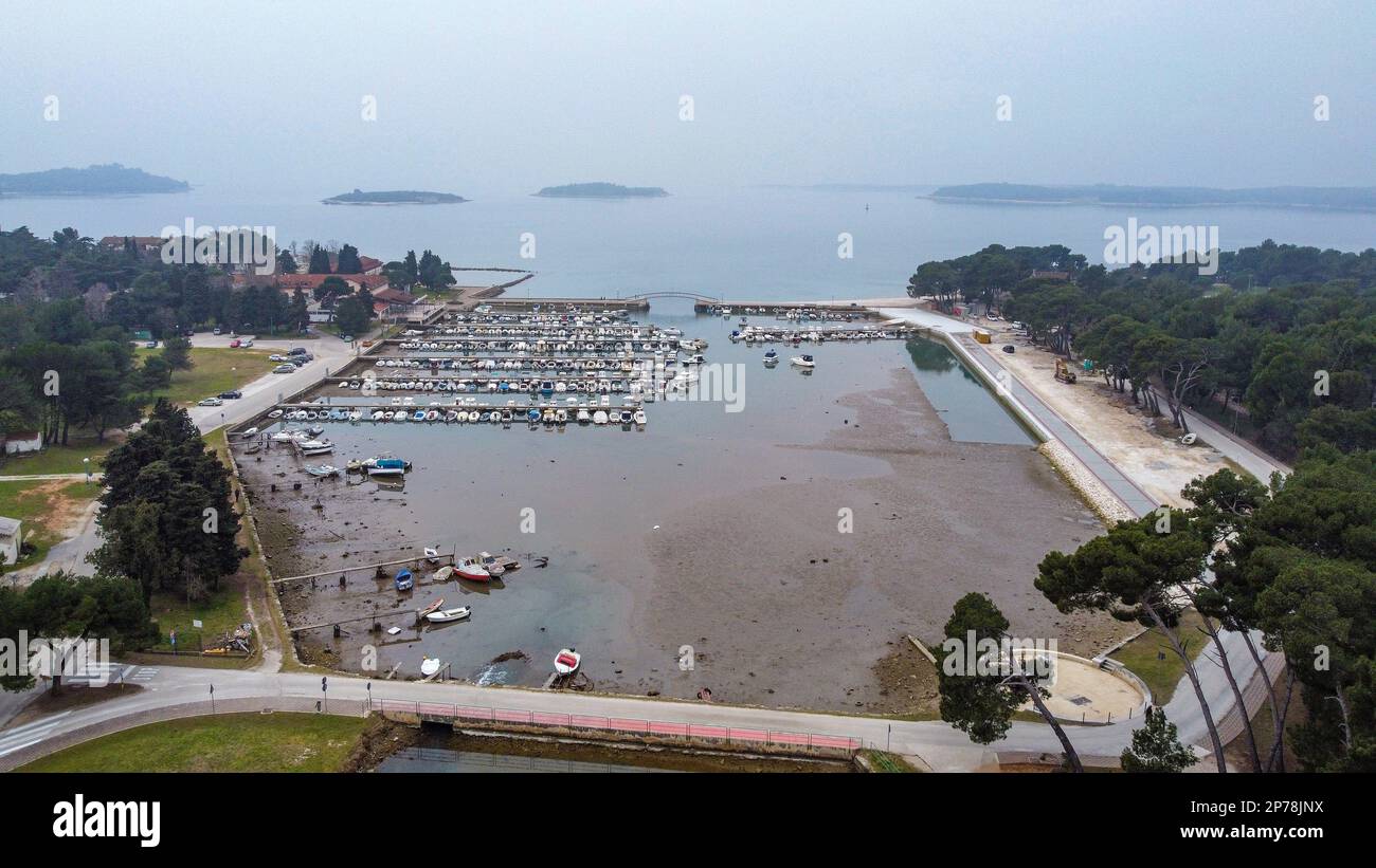 Aerial view of extreme tide in Valbandon harbour on 21. February, 2023 ...