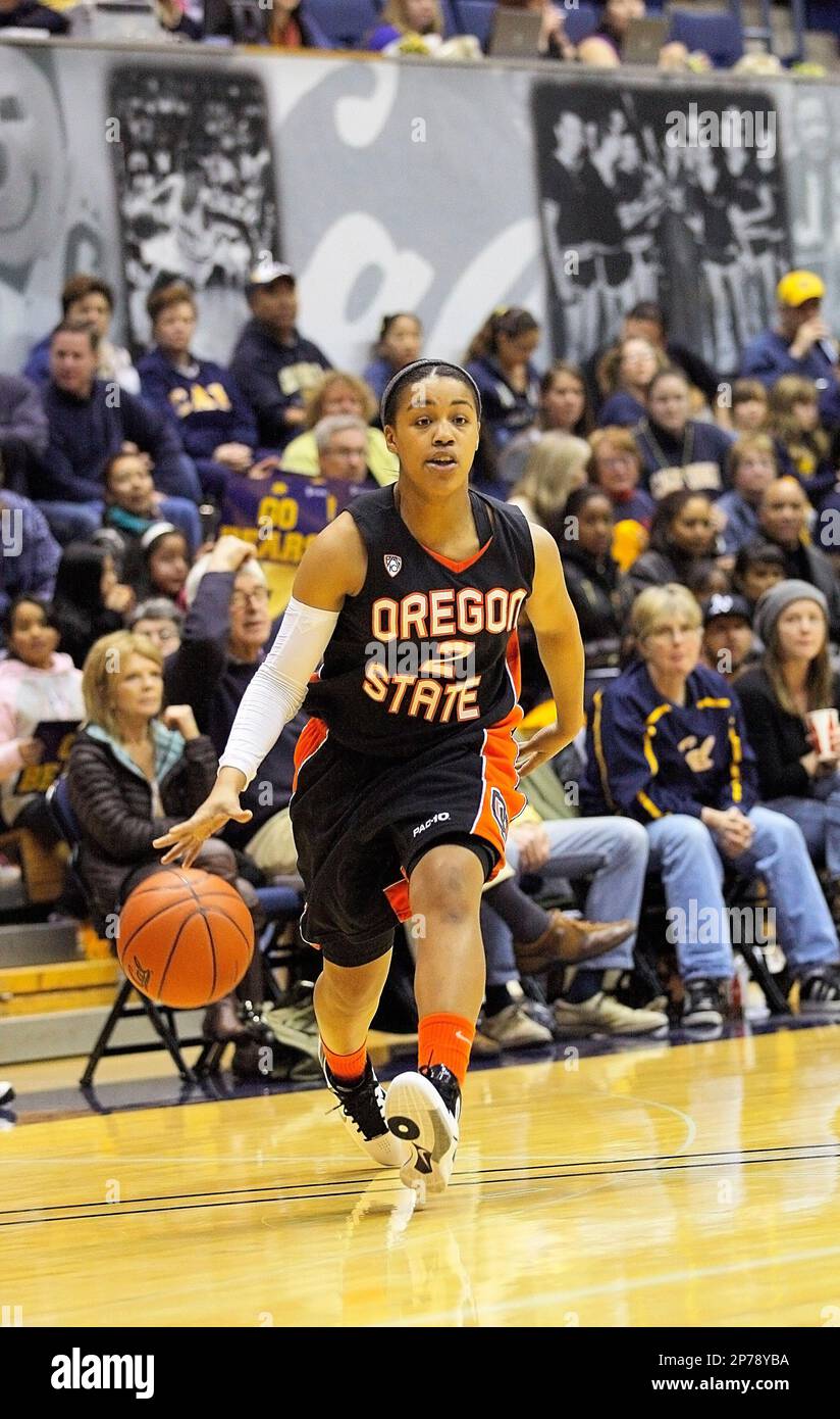 February 26 2011 During the NCAA Womens Basketball Game Between Oregon ...