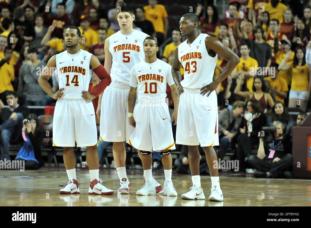 February 26, 2011 Los Angeles, CA..USC's Donte Smith #14, Nikola ...