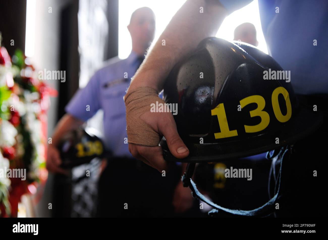 Firefighters stand in honor of fallen Los Angeles firefighter Glenn ...