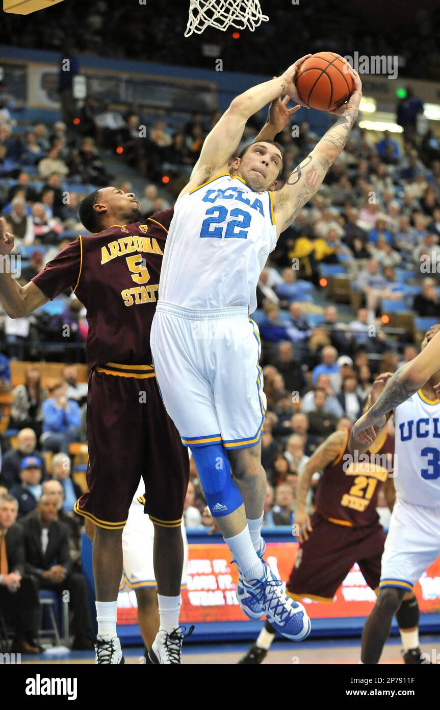 February 24, 2011 Los Angeles, CA.UCLA Bruins forward Reeves Nelson #22 ...