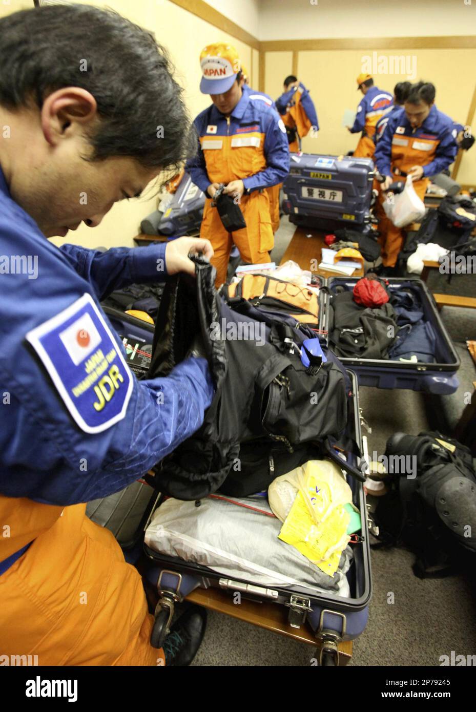 Members of the Japan Disaster Relief (JDR) Team for New Zealand ...