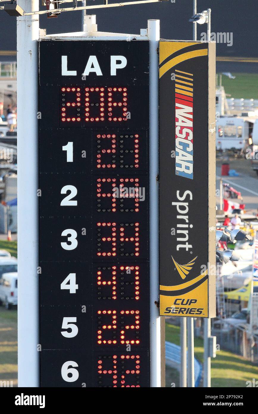 The scoreboard shows Trevor Bayne driving the Motorcraft/Quick Lane ...