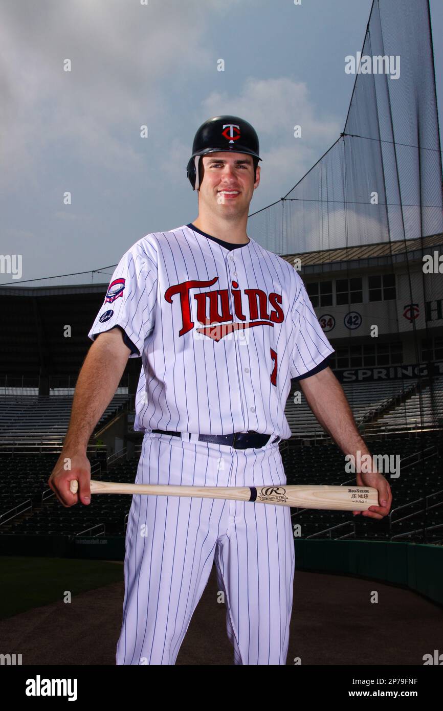 Minnesota Twins catcher Joe Mauer poses for a portrat at Hammond ...