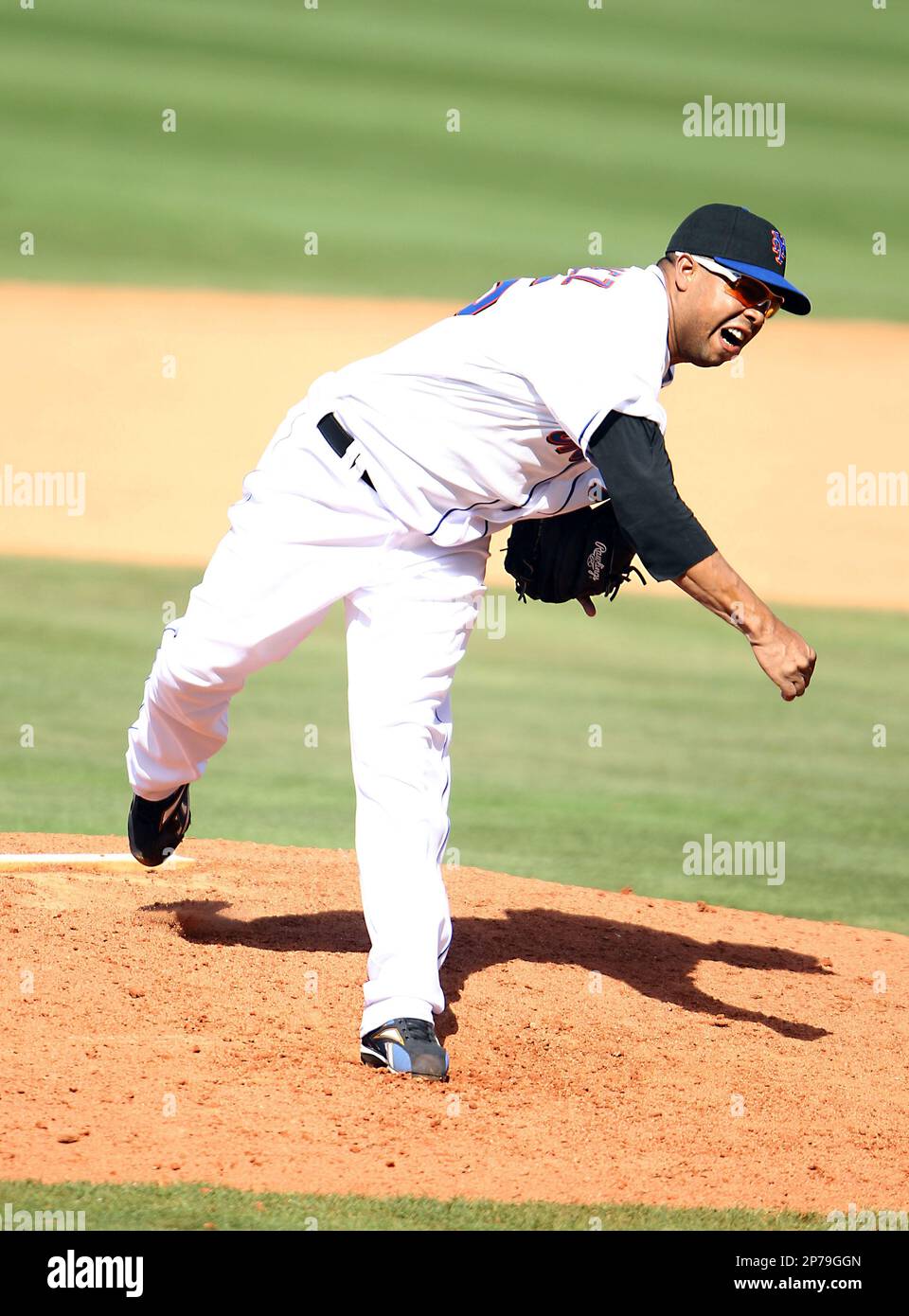New York Mets Francisco Rodriguez (KROD) pitches in a game against the ...