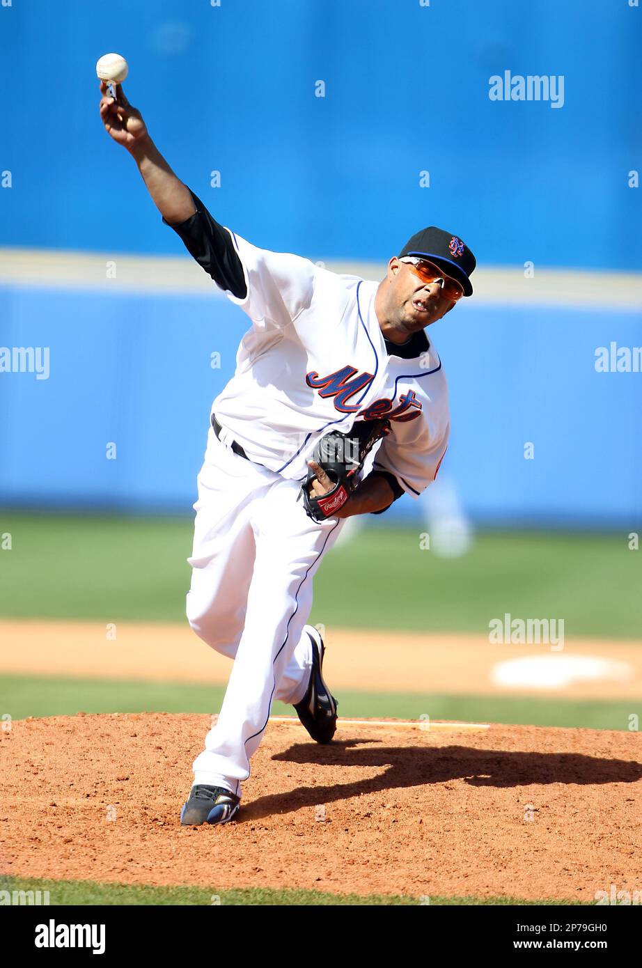 New York Mets Francisco Rodriguez (KROD) pitches in a game against the ...