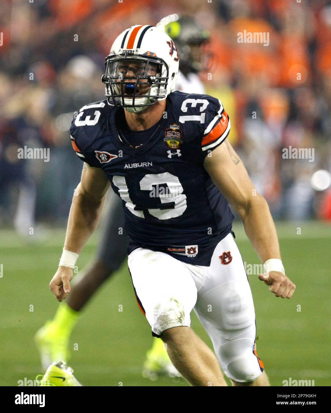 Auburn Tigers defensive end Craig Sanders against the Oregon Ducks in ...