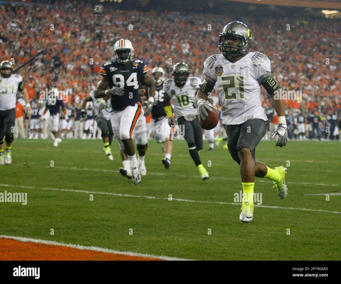 Oregon Ducks running back LaMichael James in the first quarter against ...