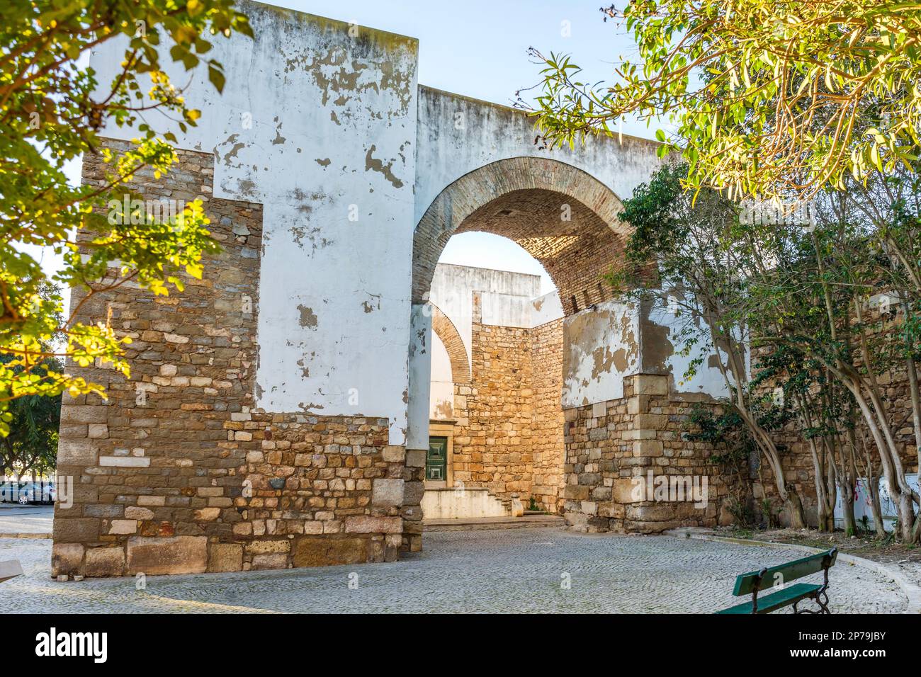 Faro arco do repouso hi-res stock photography and images - Alamy