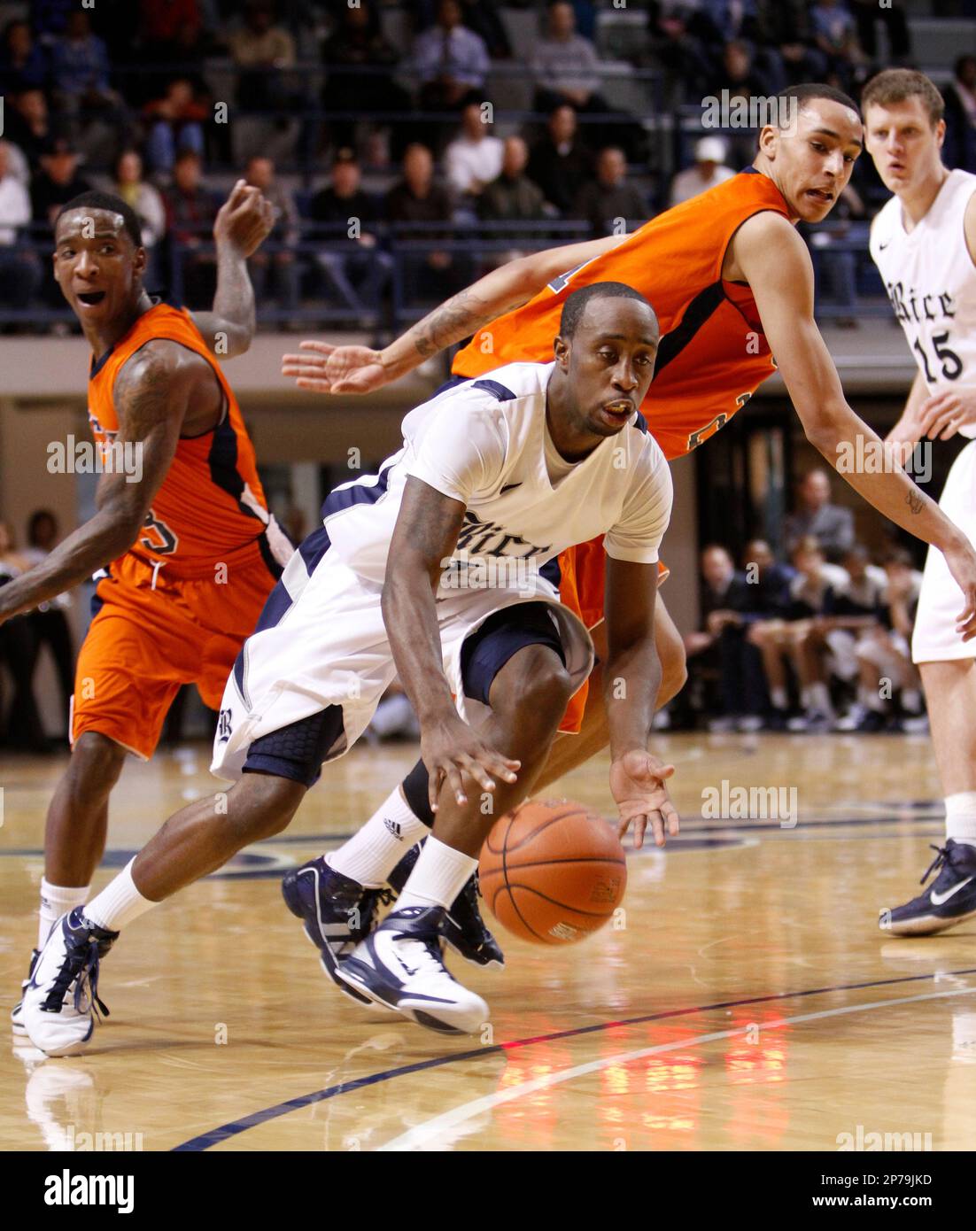 February 5, 2011: Rice Owls G Tamir Jackson (3) dribbles around UTEP ...