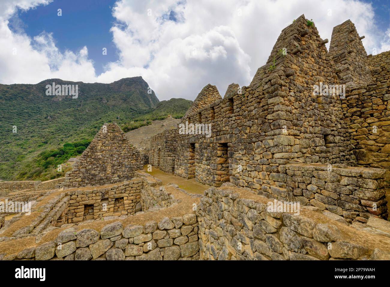 Machu Picchu, Ruined city of the Incas, Andes Cordilleria, Urubamba ...