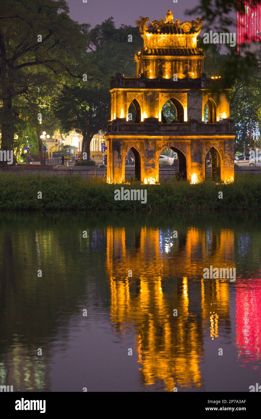 Vietnam hanoi skyline hi-res stock photography and images - Alamy