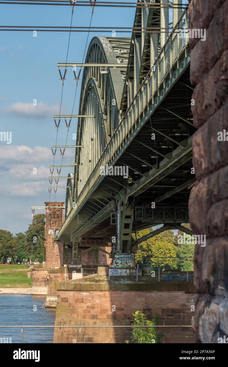 Flooded historic bridge hi-res stock photography and images - Alamy