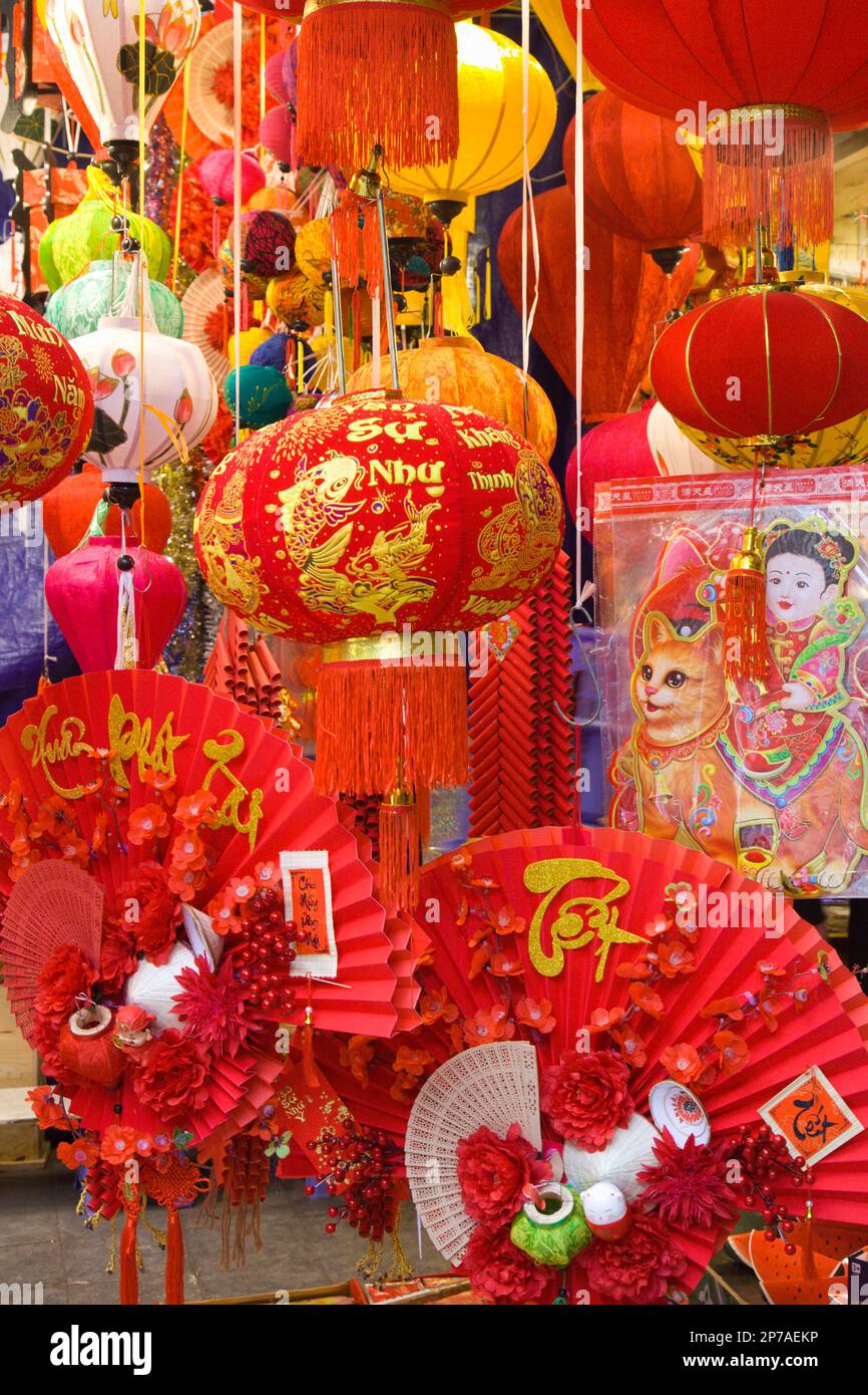 Vietnam, Hanoi, Tet, lunar new year, gift shop Stock Photo - Alamy