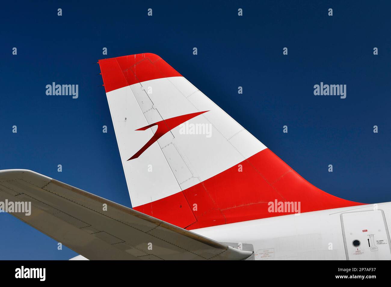 Tailplane rudder hi-res stock photography and images - Alamy