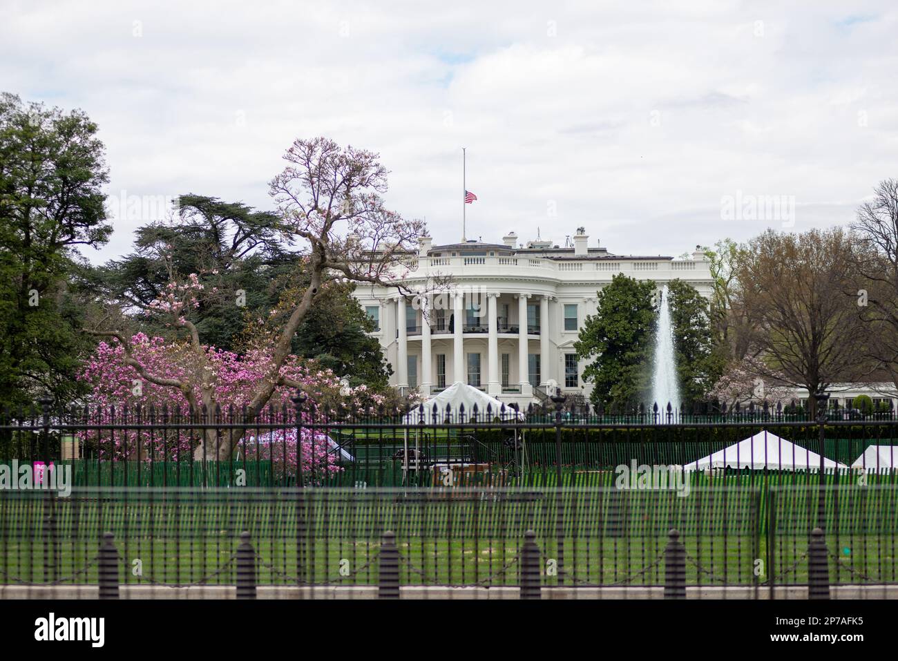 House white clouds hi-res stock photography and images - Alamy