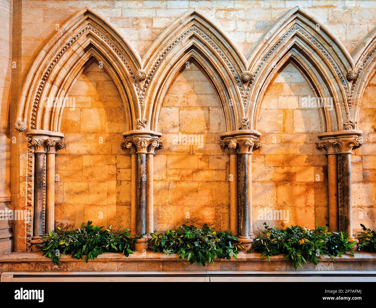 Interior Columns And Arches Mediterranean Style Courtyard Arches