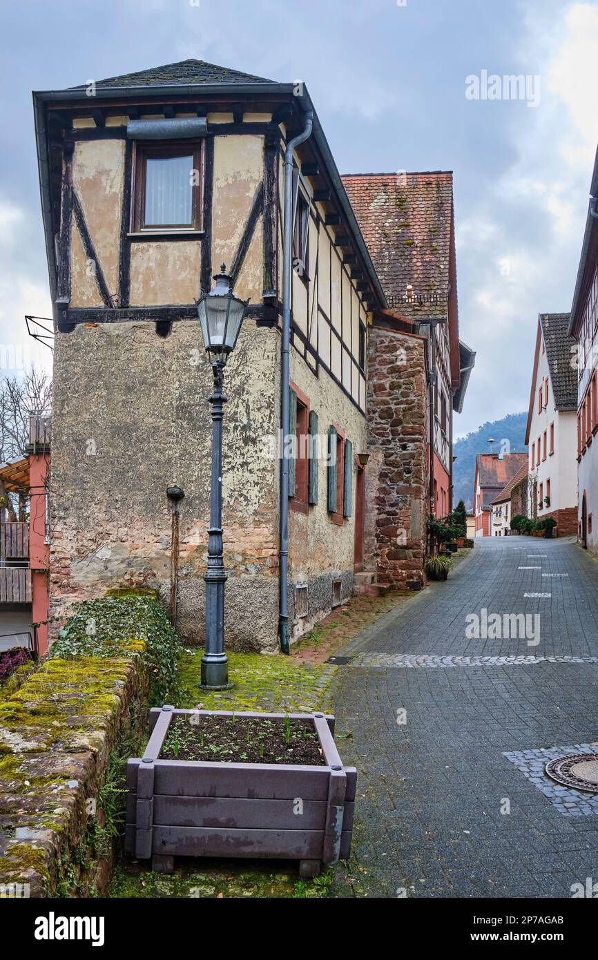 Historic half-timbered architecture in Bliggergasse in Neckarsteinach ...